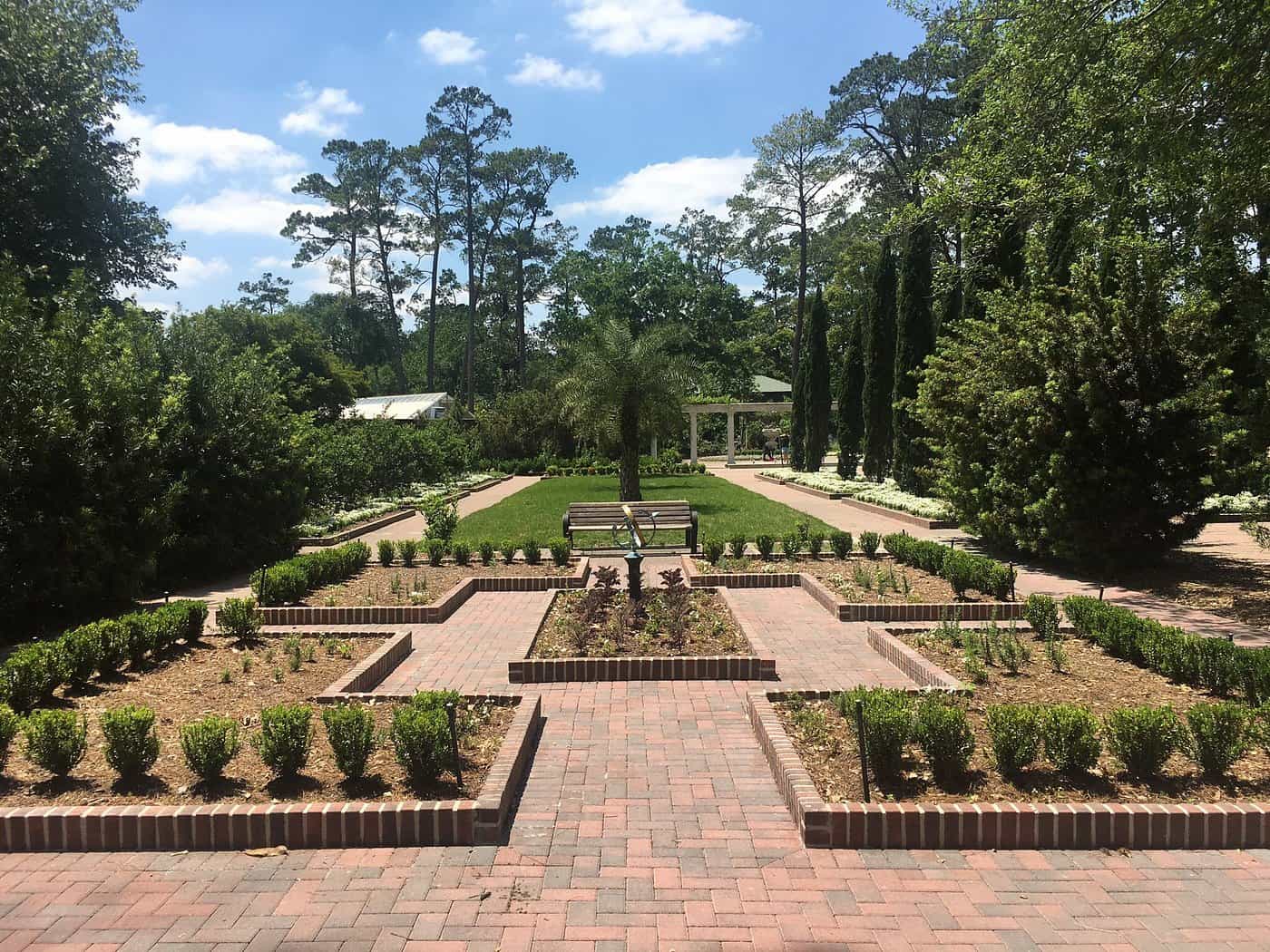 Mercer Botanic Gardens - Romantic Spots Houston